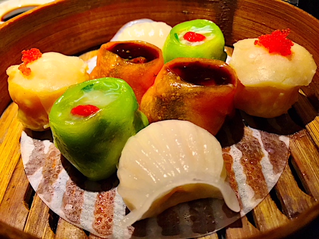 HAKKASAN'S STEAMED DIM SUM PLATTER