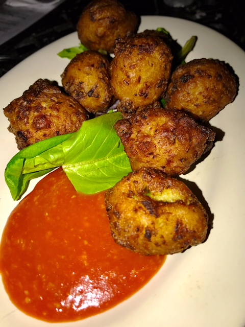REDLANDER'S CONCH FRITTERS