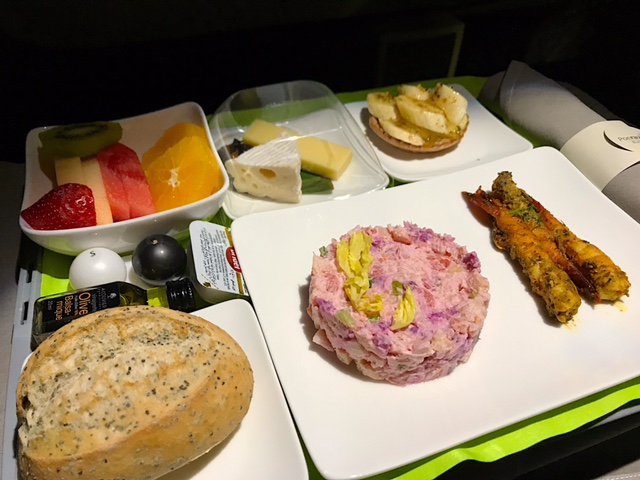 AIR TAHITI NUI'S INFLIGHT FOOD SERVICE ....