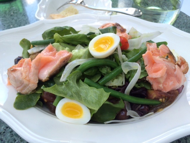 MICHELLE'S SALMON NICOISE