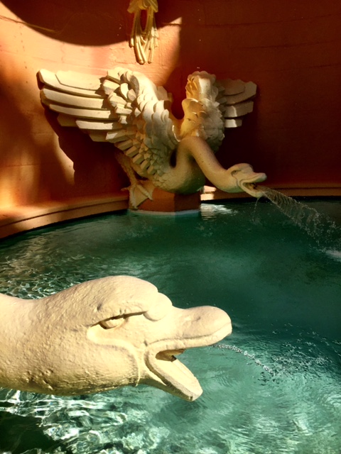 THIS SPITTING SWANS OF MAR-A-LAGO